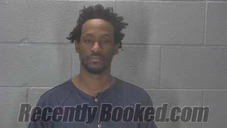 Recent Booking / Mugshot for Derrick Lamont Pickett in Tippecanoe ...