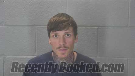 Recent Booking / Mugshot for Eric Daniel Knoth in Tippecanoe County ...