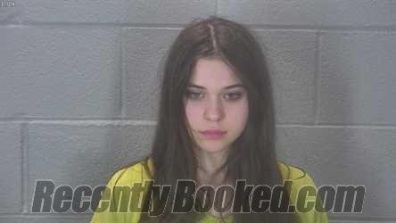 Recent Booking / Mugshot for Eva Breann Carpenter in Tippecanoe County ...