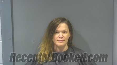 Recent Booking / Mugshot for ASHLEE RENE MARIE CREWS in Tipton County ...