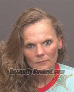 Recent Booking / Mugshot for AMRHEST NICHOLE CLARK in Vanderburgh ...