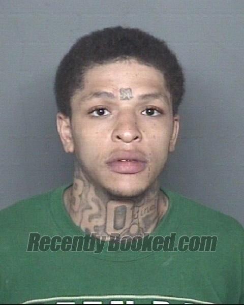 Recent Booking / Mugshot for CLEAVON STEPHAN TAYLOR in Vanderburgh ...