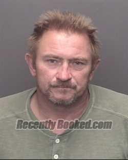 Recent Booking / Mugshot for LLOYD DAVID WEDDLE SR in Vanderburgh ...