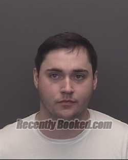 Recent Booking / Mugshot for JUSTIS LEVI HOLMES in Vanderburgh County ...