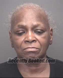 Recent Booking / Mugshot for KAREN DENISE ROBINSON in Vanderburgh ...
