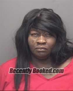 Recent Booking / Mugshot for BRIAUNA RONYEL ROBINSON in Vanderburgh ...