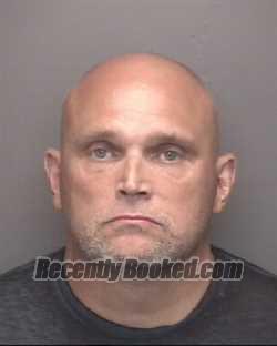 Recent Booking / Mugshot for KENNETH DWIGHT ROACH III in Vanderburgh ...