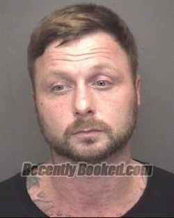 Recent Booking / Mugshot for JOSHUA DALE KINGSBURY in Vanderburgh ...