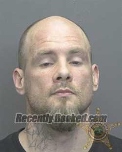 Recent Booking / Mugshot for KEVIN NEWTON RIGDON in Vanderburgh County ...