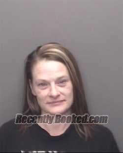 Recent Booking / Mugshot for JENNIFER RENEE WATERS in Vanderburgh ...