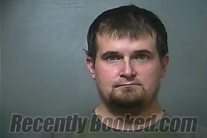 Recent Booking / Mugshot for Kenneth Trey Bolinger in Vigo County, Indiana