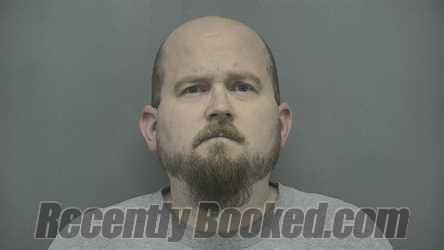 Recent Booking / Mugshot for Michael Allen Riley in Vigo County, Indiana