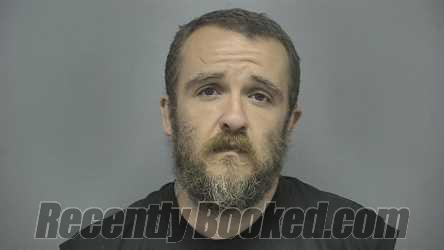 Recent Booking / Mugshot for Robert Michael Scott Baysinger in Vigo ...