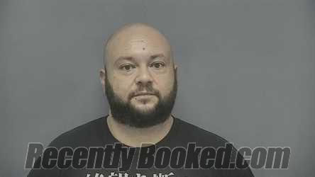 Recent Booking / Mugshot for Robert Colon in Vigo County, Indiana