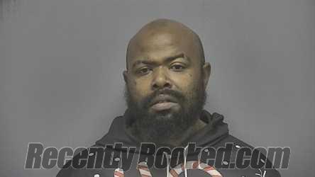 Recent Booking / Mugshot for Ryan K Smith in Vigo County, Indiana