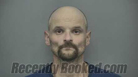 Recent Booking / Mugshot for Thomas Jay Traver in Vigo County, Indiana