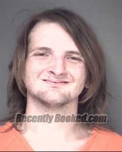 Recent Booking / Mugshot for LOGAN LUTZ in Warrick County, Indiana