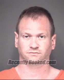 Recent Booking / Mugshot for JOHN KEITH STUCKER in Warrick County, Indiana