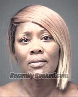 Recent Booking / Mugshot for SAMANTHA RENEE WILSON in Warrick County ...