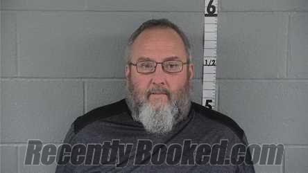 Recent Booking / Mugshot for Eric P Norris in Washington County, Indiana