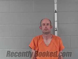 Recent Booking / Mugshot for Joey Michael Deskins in Washington County ...