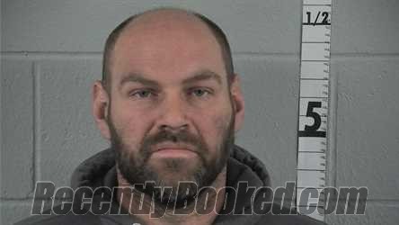 Recent Booking / Mugshot for TRAVIS P HAMILTON in Washington County ...