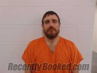 Recent Booking / Mugshot for ADAM LEE BRADLEY in Whitley County, Indiana
