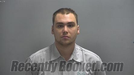Recent Booking / Mugshot for COLLIN WESLEY RIDDLE in Whitley County ...