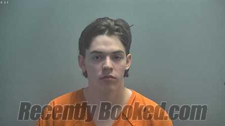 Recent Booking / Mugshot for EVAN EARL-ORREN PECONGE in Whitley County ...