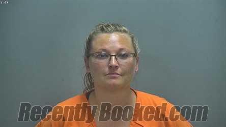 Recent Booking / Mugshot for STEPHANIE LYNN MASSEY in Whitley County ...