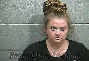 Recent Booking / Mugshot for AMANDA RENA PIERCY in Barren County, Kentucky
