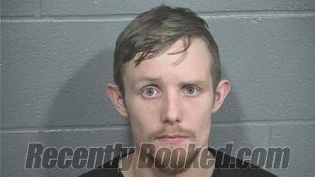 Recent Booking / Mugshot for JOHNEY EDWARD FINN in Barren County, Kentucky