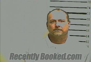 Recent Booking / Mugshot for TRAVIS KEYES in Bell County, Kentucky