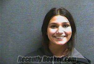 Recent Booking / Mugshot for DESTINEE ANN-MARIE SNOW in Boone County ...