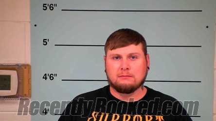 Recent Booking / Mugshot for LOGAN DUNCAN in Bourbon County, Kentucky