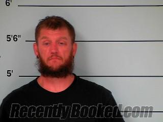 Recent Booking / Mugshot for ROBERT EDWARD MCELFRESH in Bourbon County ...