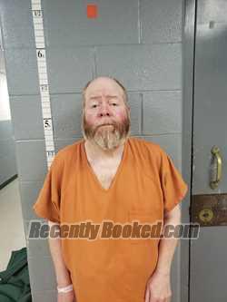 Recent Booking / Mugshot for GREGORY RYAN LOGSDON in Bullitt County ...