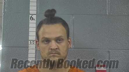 Recent Booking / Mugshot for RICHARD DEVAN THOMPSON in Bullitt County ...