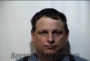 Recent Booking / Mugshot for NATHAIEL L NOLT in Christian County, Kentucky
