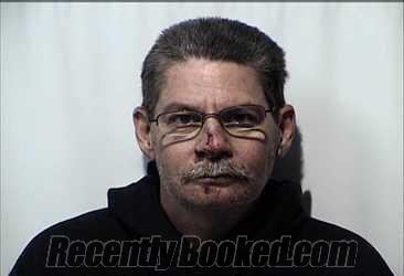Recent Booking / Mugshot for WILLIAM STEPHEN SMITH in Christian County ...