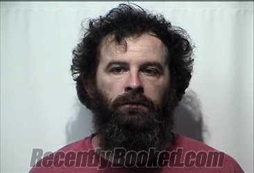 Recent Booking / Mugshot for DUSTIN SCOTT MCGAR in Christian County ...