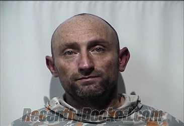 Recent Booking / Mugshot for TIMOTHY SCOTT ROLAND in Christian County ...