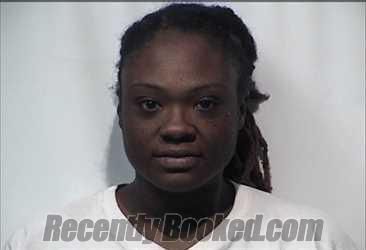 Recent Booking / Mugshot for KYESHA TANICA JACKSON in Christian County ...
