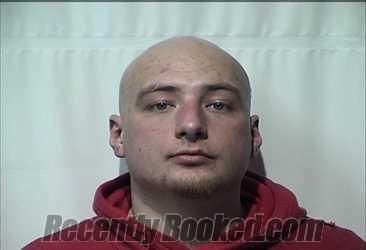 Recent Booking / Mugshot for PEYTON THOMAS KNEPPER in Christian County ...