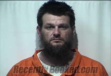 Recent Booking / Mugshot for SCOTTY RAY JONES in Christian County, Kentucky