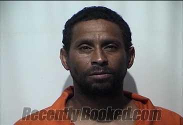 Recent Booking / Mugshot for MILES EVERETT SMITH in Christian County ...