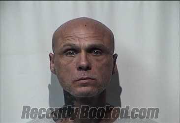 Recent Booking / Mugshot for GREGORY LYNN ESTES in Christian County ...
