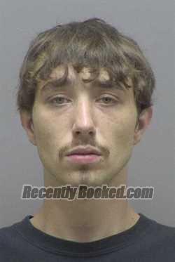 Recent Booking / Mugshot for DYLAN LEE GATES in Lincoln County, North ...