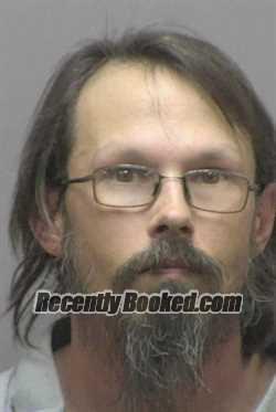 Recent Booking / Mugshot for DANIEL LEE BINKLEY in Lincoln County ...