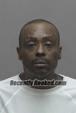 Recent Booking / Mugshot for RAYVON MARWON WOODS in Lincoln County ...